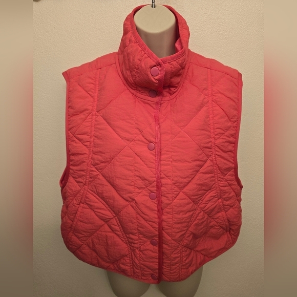 Love Tree | Jackets & Coats | Nwt Love Tree Ultra Light Ladies Quilted ...